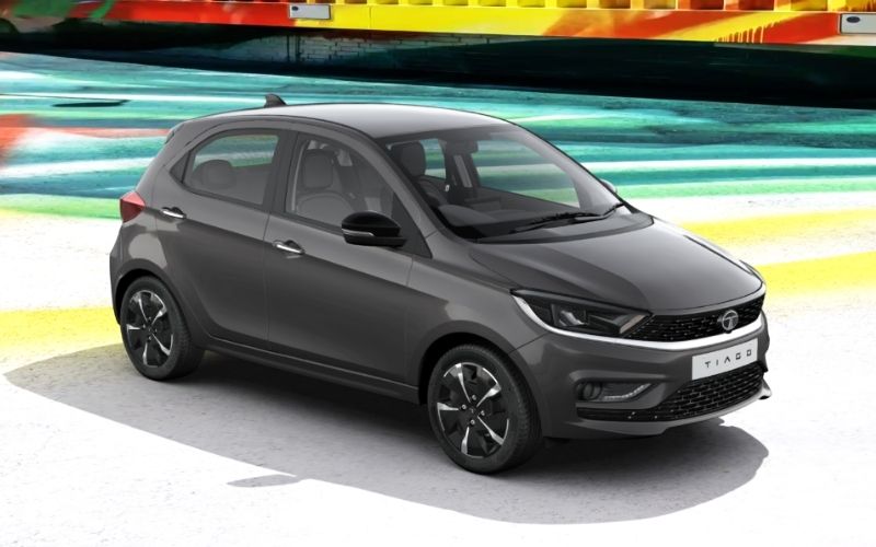 2025 Tata Tiago – All Exterior Colour Options (Variant-Wise)