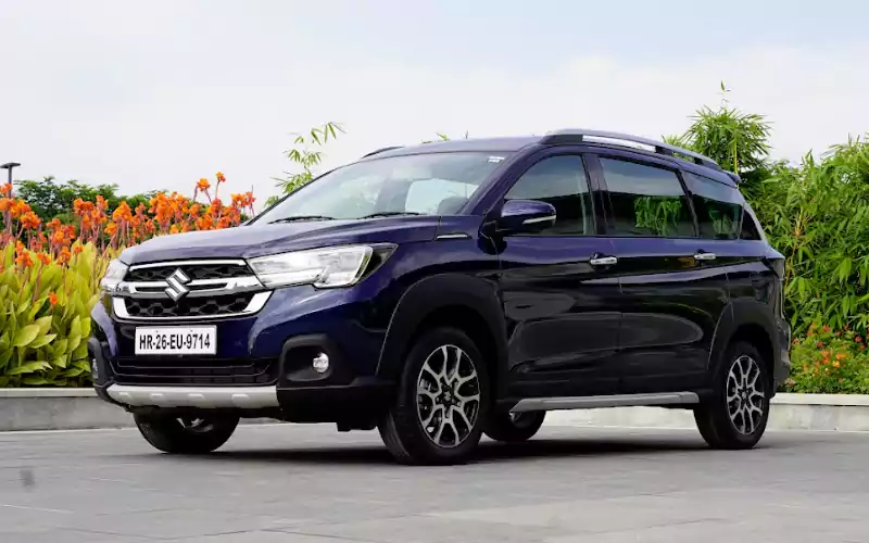 Explore All Maruti Suzuki XL6 Colors (2024)