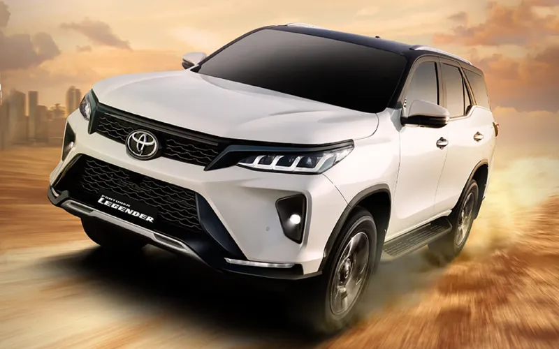 Toyota Fortuner Images - Nexon Interior & Exterior Photo Gallery - Dec ...