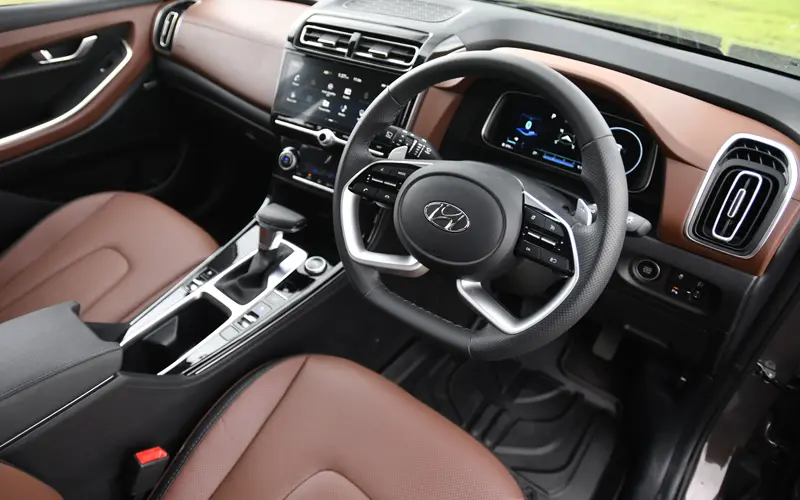 Hyundai Alcazar Colours - All Colour Images of 2024 Alcazar