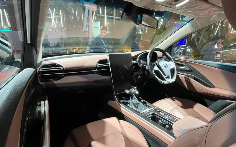 Kia Sonet Vs Mahindra Xuv300 Turbosport Vs Mg Next Gen Hector Plus ...