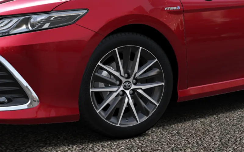 Toyota Camry Images - Explore Interior & Exterior Photos